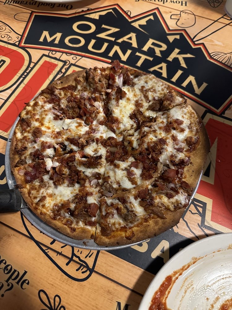 OZARK MOUNTAIN PIZZA - Updated June 2024 - 113 Photos & 201 Reviews ...