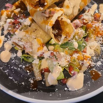 OREATHA’S AT THE POINT - Updated October 2024 - 189 Photos & 100 ...