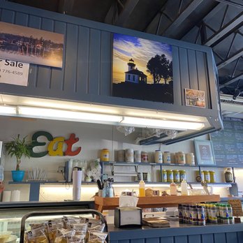 SPRING STREET DELI - Updated August 2024 - 64 Photos & 143 Reviews ...