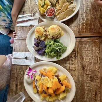 GOOFY CAFE & DINE - Updated December 2024 - 5881 Photos & 3667 Reviews ...