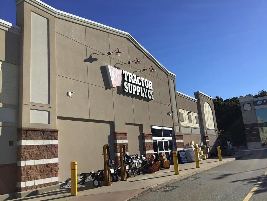 TRACTOR SUPPLY - Updated June 2026 - 915 Hartford Turnpike, Waterford ...
