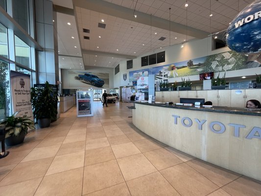 SUN TOYOTA - Updated December 2025 - 76 Photos & 434 Reviews - 3001 US ...