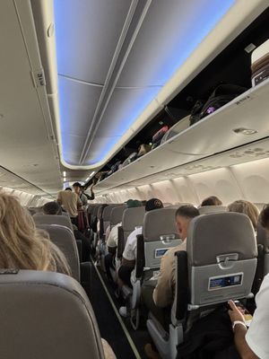 FLAIR AIRLINES - Updated October 2025 - 100 Terminal Dr, Fort ...