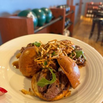 PINSTRIPES - CLOSED - Updated November 2025 - 300 Photos & 372 Reviews ...