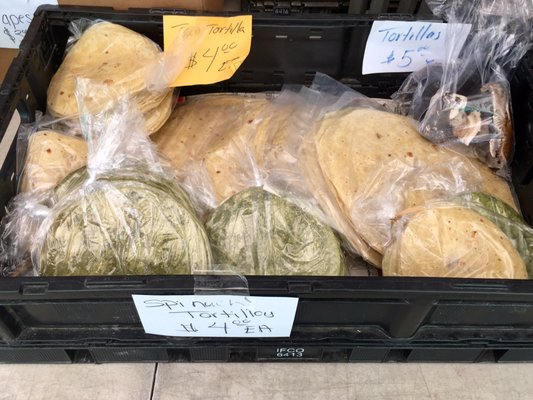 ROADRUNNER PARK FARMERS MARKET - 28 Photos & 46 Reviews - Farmers ...