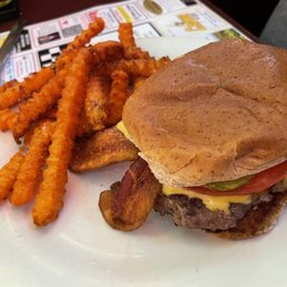 CHUD’S - Updated October 2025 - 30 Photos & 44 Reviews - 1103 Napoleon ...