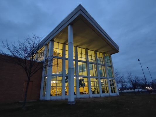 CAROLINE KENNEDY LIBRARY - Updated January 2026 - 23 Photos - 24590 George St, Dearborn Heights ...