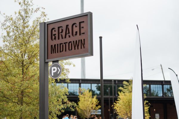 GRACE MIDTOWN - Updated May 2026 - 15 Photos & 14 Reviews - 579 Travis ...