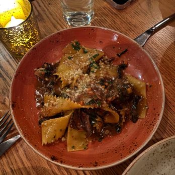 GIULIA - Updated June 2025 - 854 Photos & 612 Reviews - 1682 ...