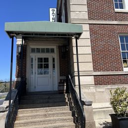 GATEHOUSE - Updated November 2025 - 177 Photos & 121 Reviews - 4503 S ...