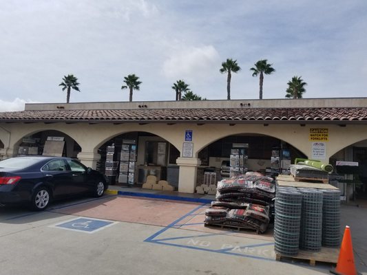 THOMPSON BUILDING MATERIALS - Updated December 2024 - 41 Photos & 43 ...