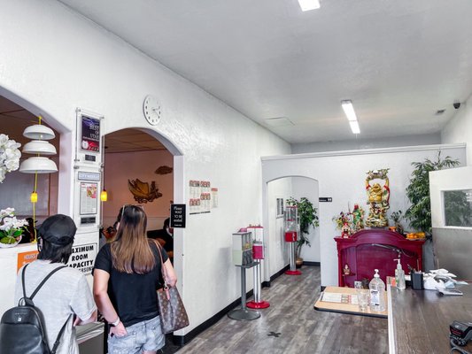 PHO 33 - Updated August 2025 - 539 Photos & 562 Reviews - 285 E 2700 So ...