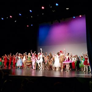 CLAW FACTORY - Updated January 2026 - 13 Photos - 1657 Hawthorne Ave NE ...