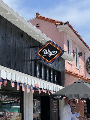 WIGZ - Updated December 2025 - 144 Photos & 122 Reviews - 1816 S Coast ...