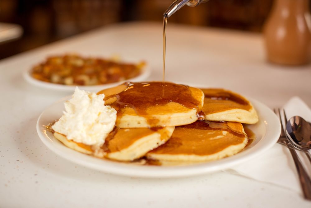 STACKED EXPRESS - Updated August 2024 - 1800 Galleria Blvd, Franklin ...