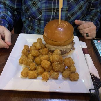 THE DONKEY INN BAR AND GRILL - Updated December 2025 - 63 Photos & 99 ...