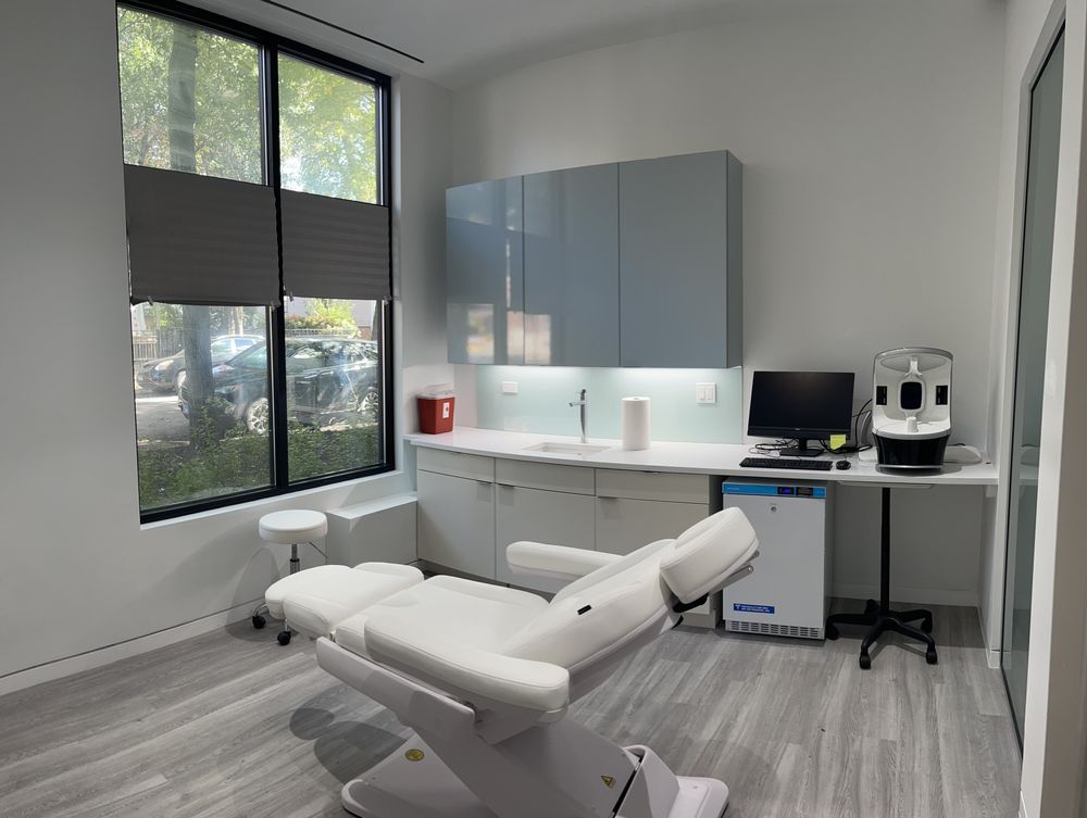 IMAGELAB MED SPA - Updated August 2025 - 17 Photos - 2033 W Roscoe St ...