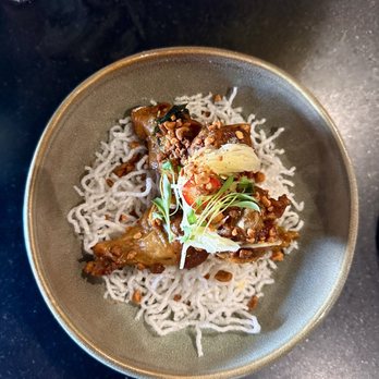 ALORA - Updated September 2025 - 181 Photos & 46 Reviews - 2502 Dunlavy ...