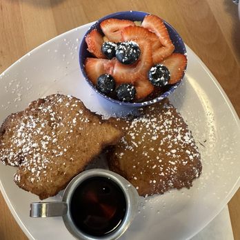 ATOMIC BISCUIT - Updated February 2025 - 43 Photos & 29 Reviews - 401 E ...