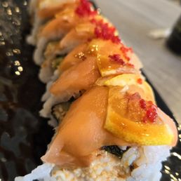SUSHI PLUS ONE - Updated December 2025 - 443 Photos & 300 Reviews ...