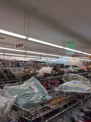 HEART OF TEXAS GOODWILL INDUSTRIES - Updated November 2025 - 16 Reviews ...