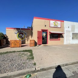 KISS POLLOS ESTILO SINALOA - Updated July 2025 - 264 Photos & 301 ...