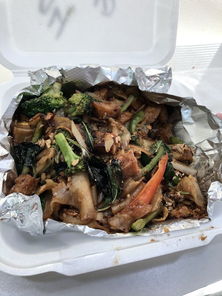 SABAIDEE LAO & THAI STREET FOOD - 441 Photos & 511 Reviews - 5200 ...