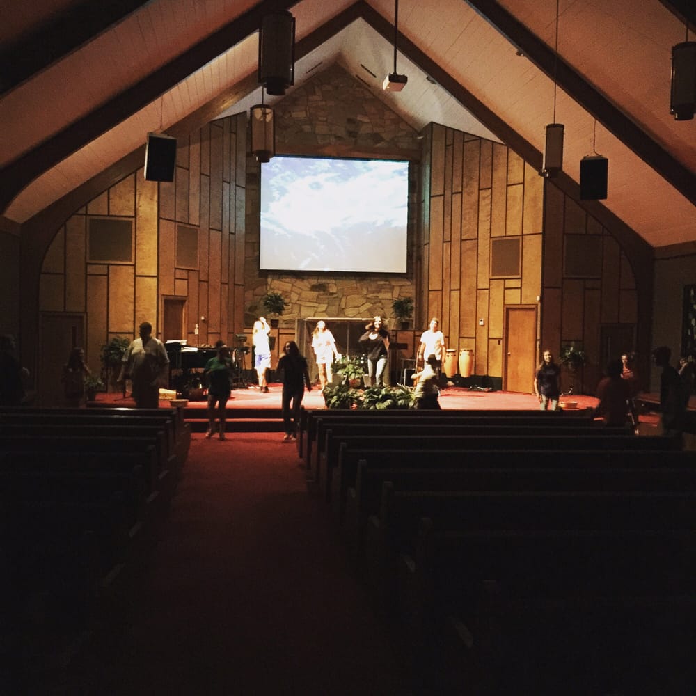 SENECA CHURCH OF GOD - Updated July 2024 - 1010 E Main St, Seneca ...