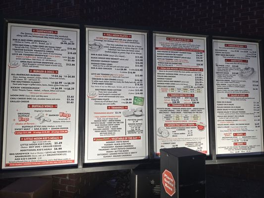 FULL MOON BBQ - Updated October 2025 - 173 Photos & 128 Reviews - 2000 ...