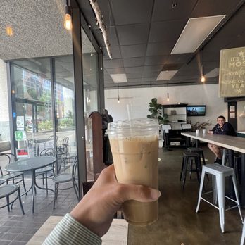 HOJAS TEA HOUSE - Updated December 2024 - 368 Photos & 442 Reviews ...