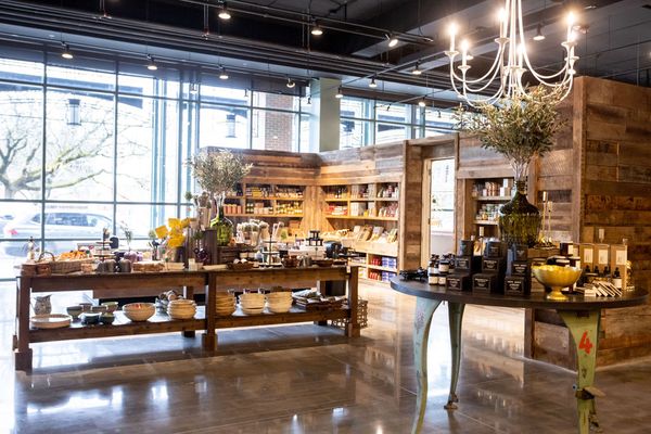 PDT MARKET - Updated December 2025 - 14 Photos & 12 Reviews - 55 ...