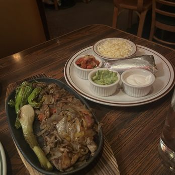 EL REY - Updated July 2025 - 748 Photos & 1092 Reviews - 2013 Chestnut ...