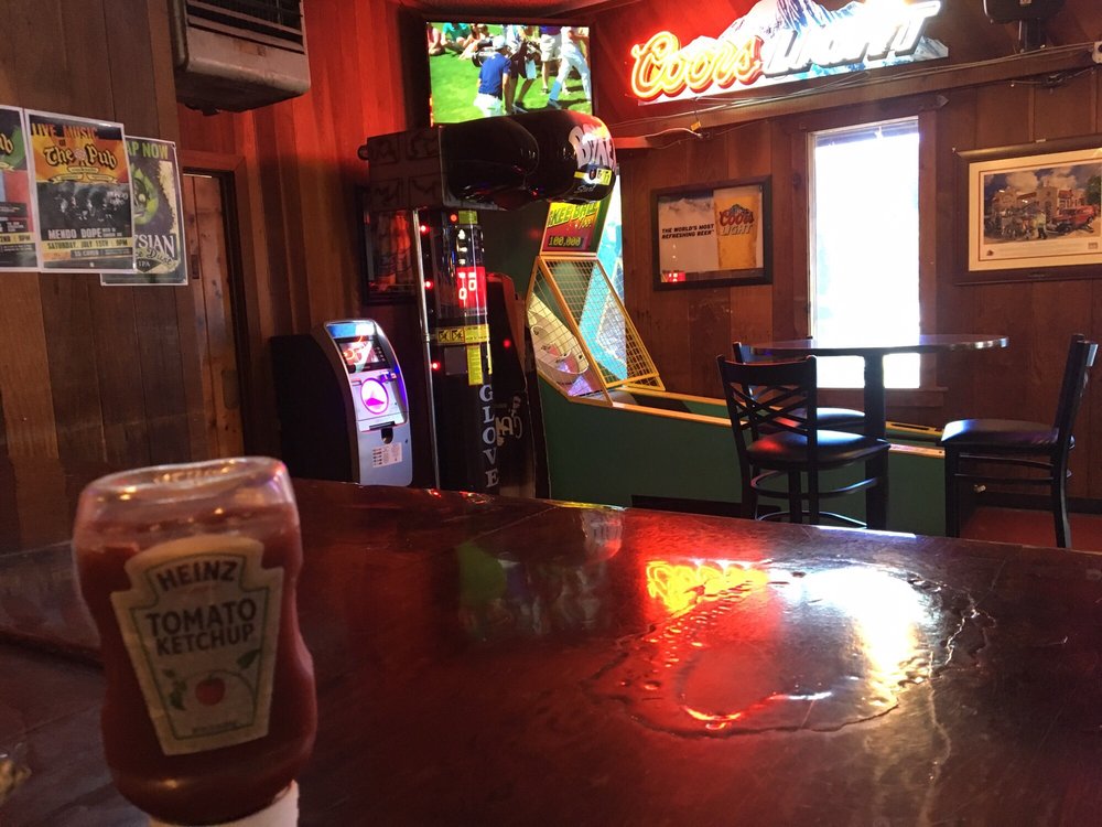 THE PUB - Updated November 2025 - 18 Reviews - 585 N State St, Ukiah ...