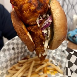 LA HOT CHICKEN - Updated July 2024 - 64 Photos & 67 Reviews - 42314 ...