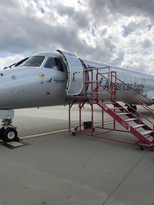 FLORENCE REGIONAL AIRPORT - FLO - 31 Photos & 28 Reviews - Airports ...