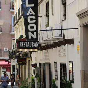 EL LACON - 44 Photos & 20 Reviews - Calle Manuel Fernández y González ...