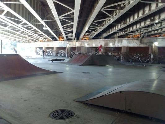 LOGAN SQUARE SKATE PARK - Updated July 2025 - 2430 W Logan Blvd ...