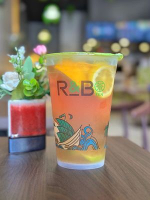 R&B TEA - Updated December 2025 - 168 Photos & 102 Reviews - 212 E ...