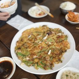 MANNA - Updated November 2025 - 2460 Photos & 1594 Reviews - 845 Irving ...