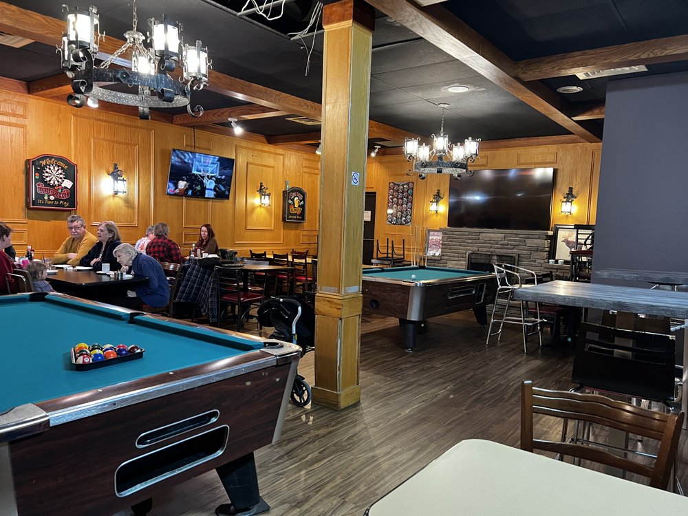 CASTLE JOHN’S PUB - Updated January 2025 - 10 Photos - 11-1894 Scugog ...