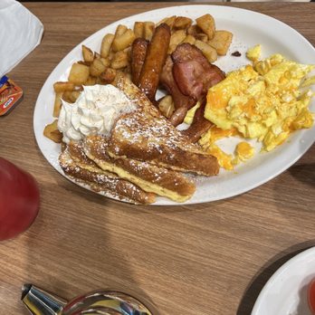 STACKED PANCAKE & BREAKFAST HOUSE - Updated April 2025 - 26 Photos & 12 ...