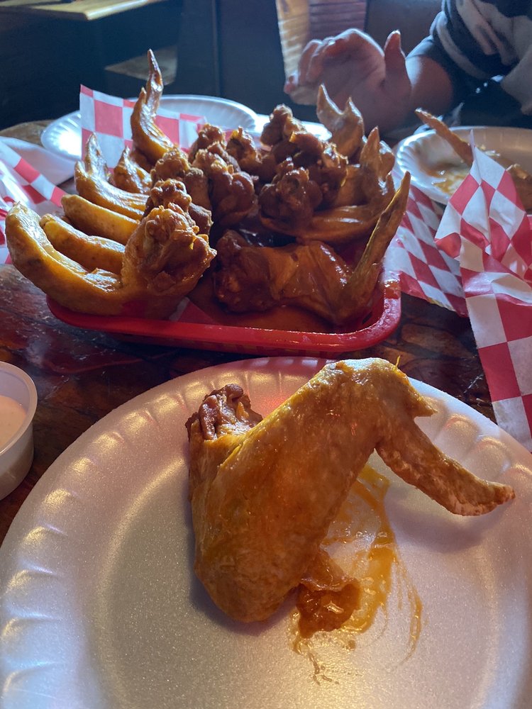 Rock Rest Lodge - Takeout & Delivery - 65 Photos & 178 Reviews - Bars ...