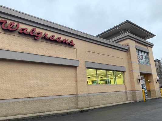 WALGREENS - 26 Photos & 88 Reviews - 595 Piedmont Ave NE, Atlanta ...