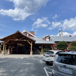 THE ANGUS BARN - Updated November 2025 - 2952 Photos & 1993 Reviews ...