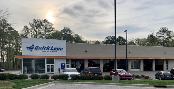 QUICK LANE TIRE & AUTO CENTER - Updated October 2025 - 26 Reviews - 1216 Pine Plaza Dr, Apex ...