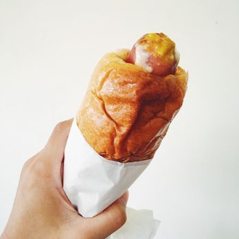 SUMO DOGS - Updated December 2025 - 77 Photos & 68 Reviews - Maui ...