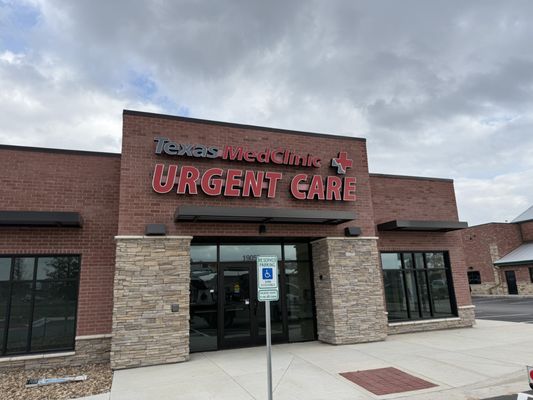 TEXAS MEDCLINIC URGENT CARE - KYLE - Updated December 2025 - 19055 I-35 ...