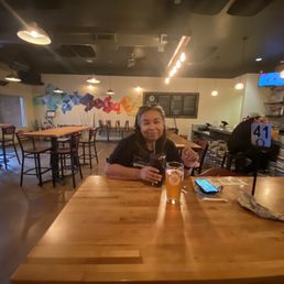 COMMONWEALTH - Updated September 2024 - 783 Photos & 1175 Reviews ...