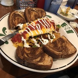 THE HOWLING ROOSTER - Updated January 2026 - 497 Photos & 386 Reviews ...