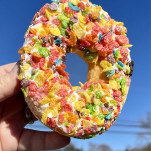 FLANDERS DONUT & BAKE SHOP - Updated June 2025 - 128 Photos & 174 ...